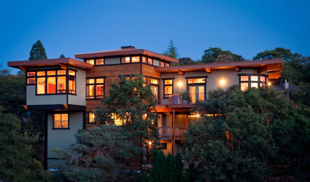 Autumn’s Eagle | Structure Vision